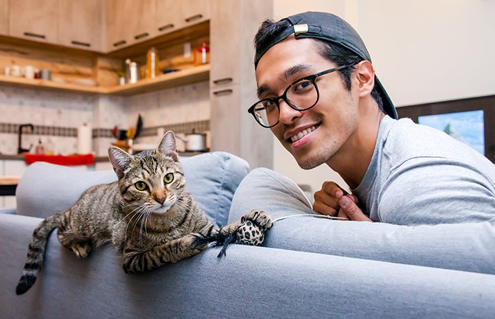 Guys and Cats | Best Friends Animal Society
